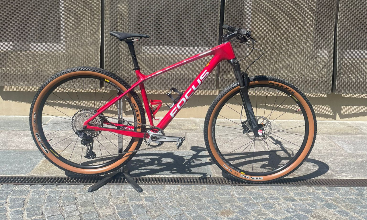 FOCUS RAVEN CARBON 2020